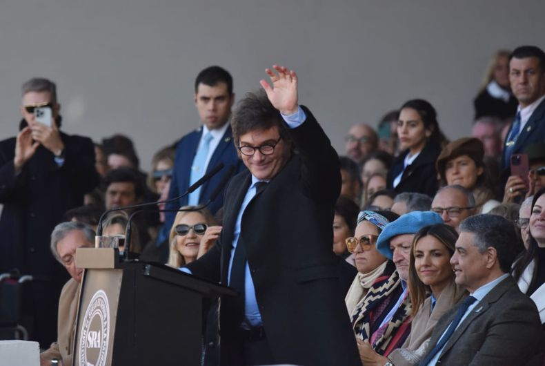 Javier Milei, el outsider hater que gobierna con las reglas y la fuerza ... Javier Milei, el outsider hater que gobierna con las reglas y la fuerza ...