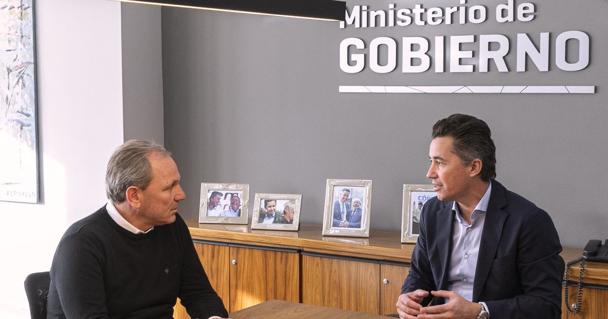 Guillermo de Rivas buscó el paraguas del gobierno de Martín Llaryora en ...