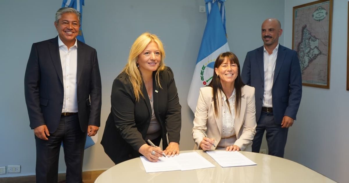 La Neuquinidad de Rolando Figueroa debuta en el Congreso presentando su ...