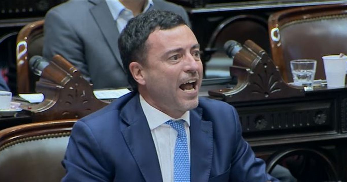 Libertario Rodrigo de Loredo, ¡renuncie!