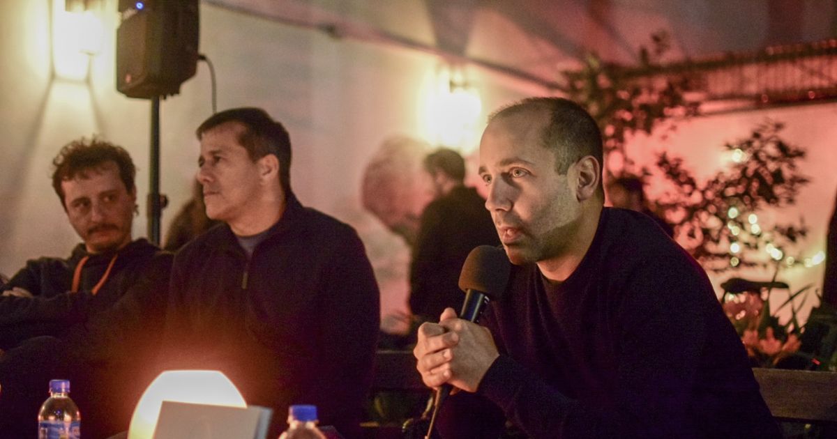 Mariano Recalde e Itai Hagman presentaron el nuevo número de la revista Porvenir, con foco en el ...