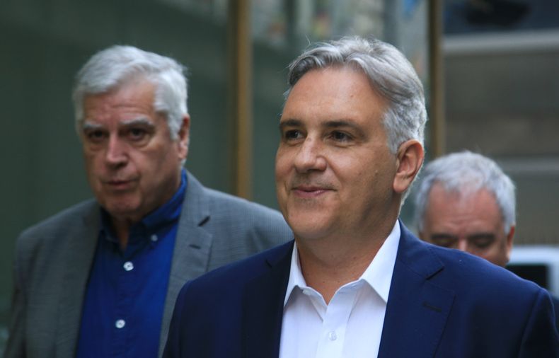 En otra sintonía, TV Pública de Javier Milei llena la grilla con los ...