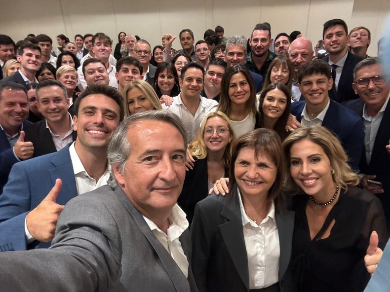 La Libertad Avanza se juega un pleno al triunfo de Aleart y espera festejar por partida doble en ...