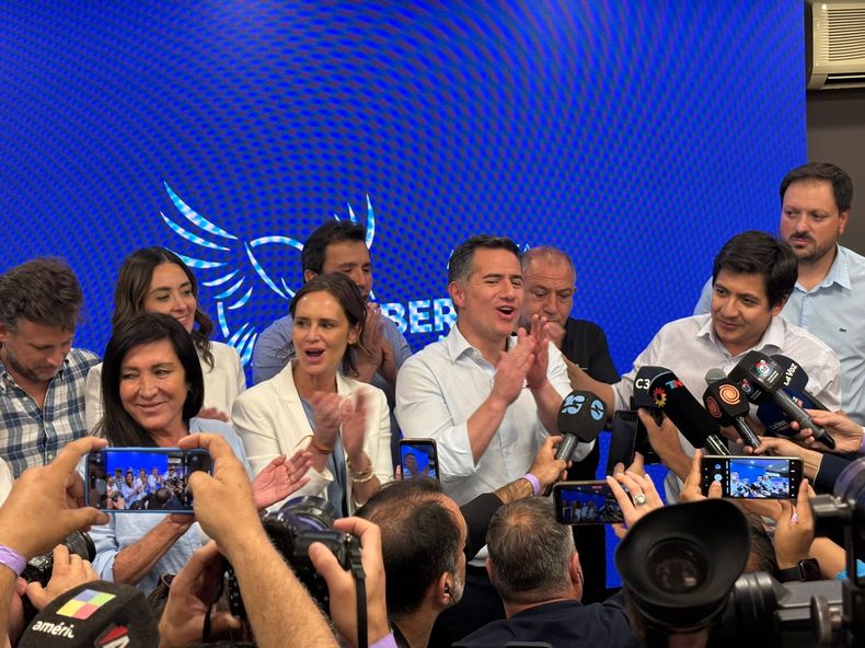 Juan Schiaretti arriesgó y perdió: Córdoba reafirmó su voto a Milei y ...