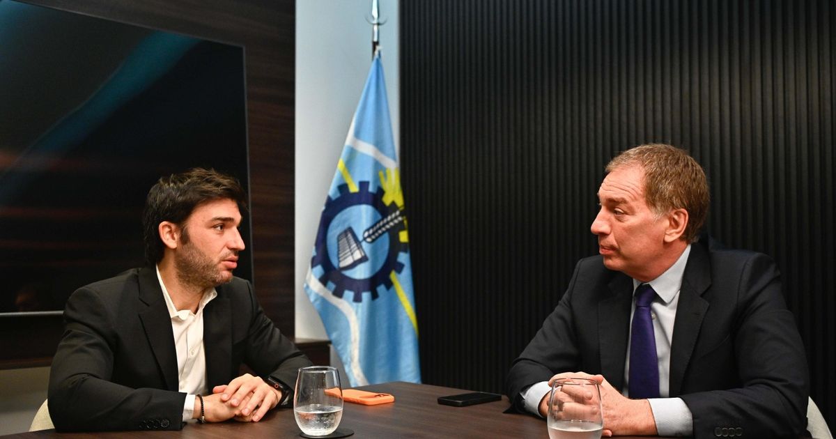 Chubut: Ignacio Torres le llevó a Santilli el reclamo por la deuda de ...