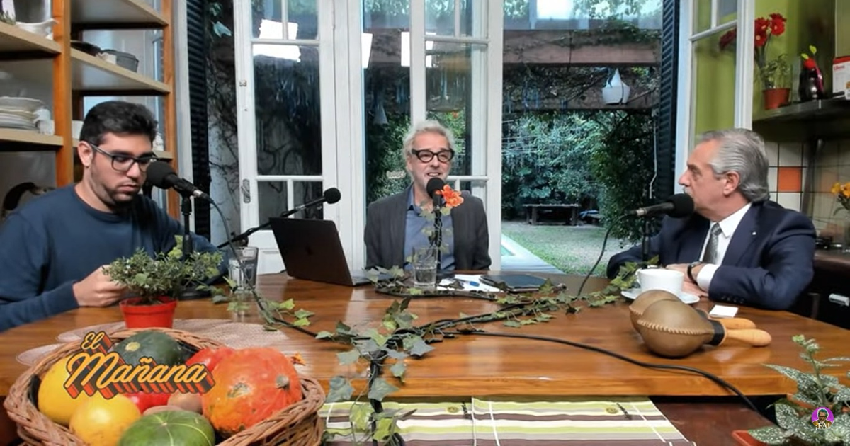 Alberto Fernández Desde La Galaxia De Mex Guerra Al Dedo De Cfk Y Al