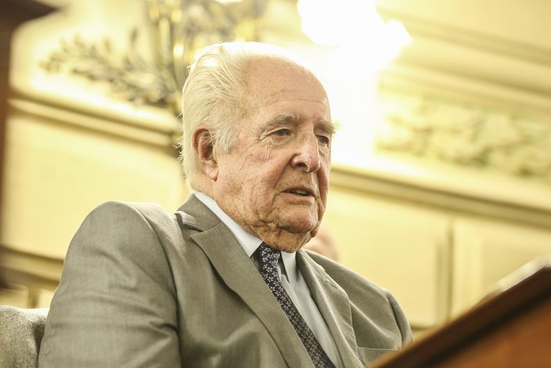 Santa Fe: Eduardo Spuler anunció que se va de la Corte Suprema ...