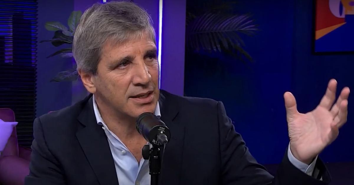 Toto Caputo dijo que el nuevo sistema cambiario no es un cepo y que ...