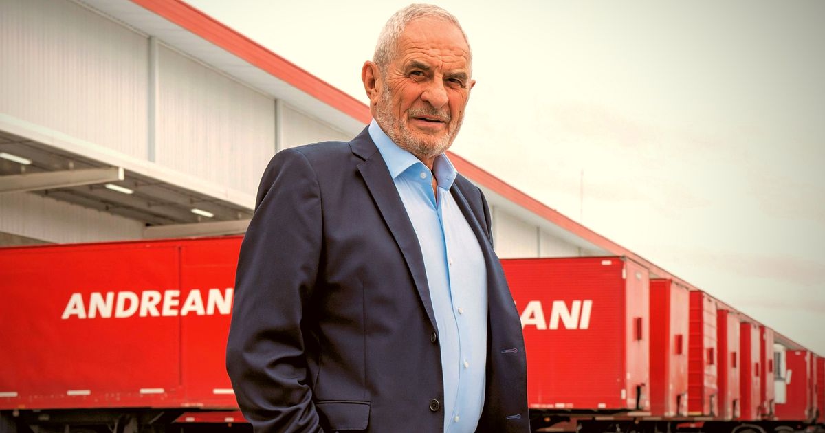 Quiénes planean quedarse con Correo Argentino cuando Javier Milei lo entregue a manos privadas