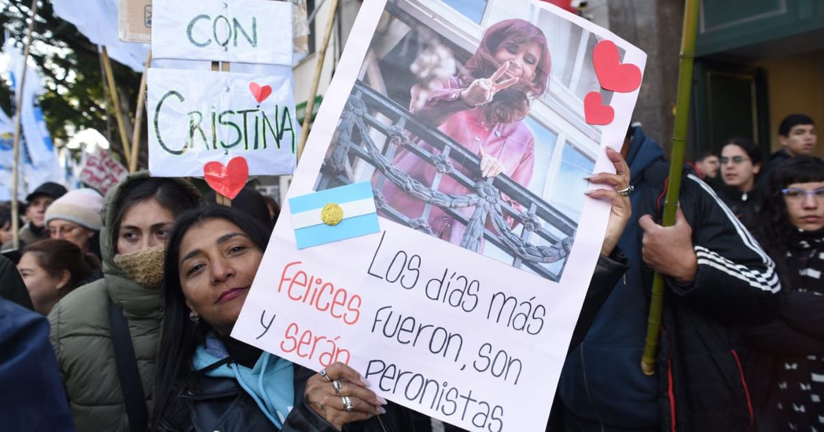 CFK: No me dejan competir porque saben que pierden