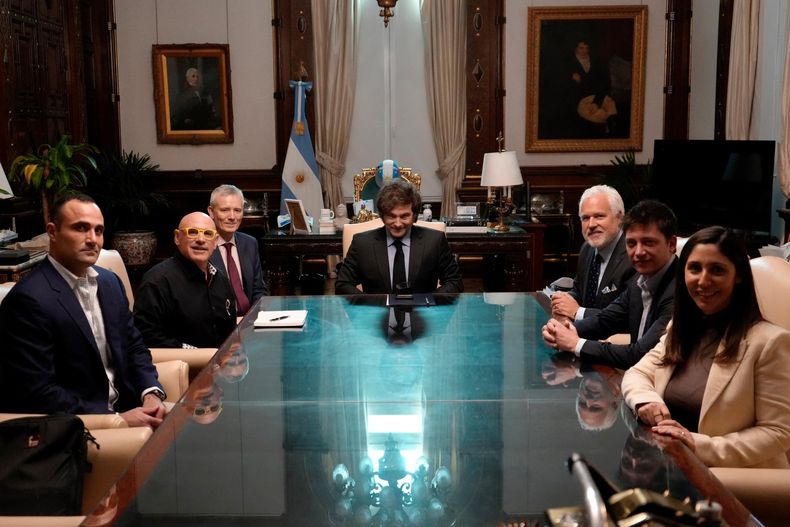 El gobierno de Javier Milei le dio contratos a Scatturice después de la ...