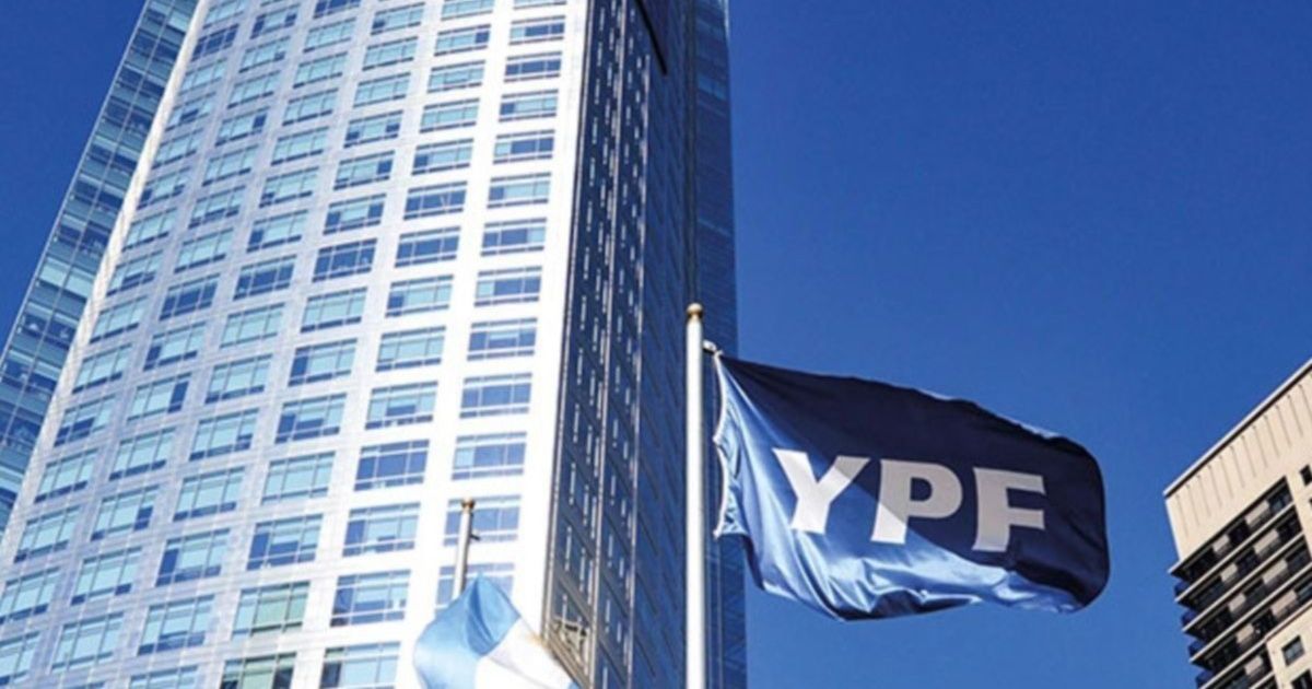 YPF pone en venta la torre de Puerto Madero