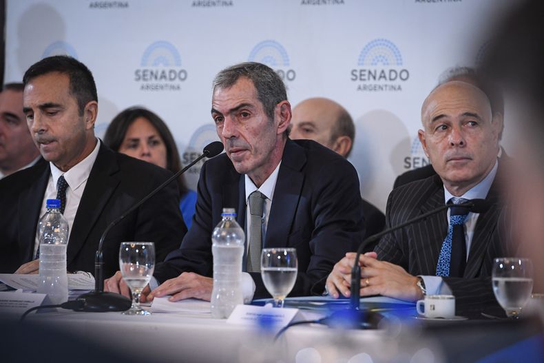 Un alfil de Eduardo Rodríguez Chirillo opera sin cargo y agranda la ...