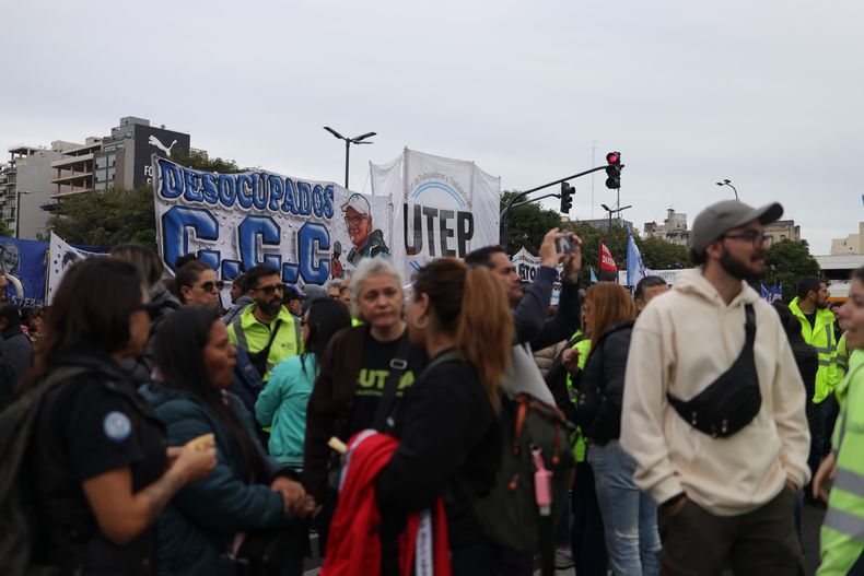 Día del Trabajador: las mejores fotos de la marcha de la CGT por el 1 ...
