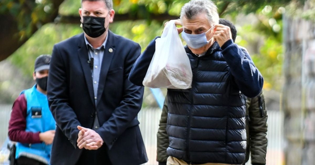 Solo, relajado y con facturas: el voto de Macri en el despoder