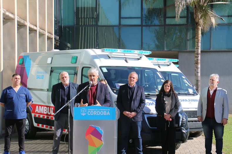 Gol en contra de Guillermo de Rivas: achica la maternidad municipal y ...