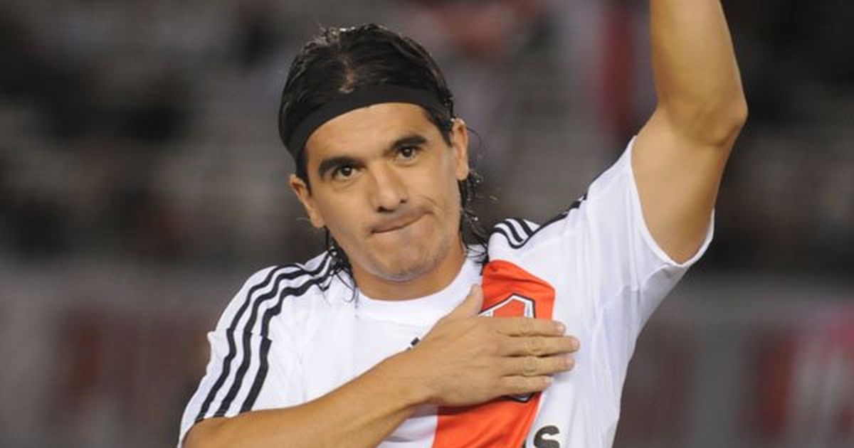 Scioli le robó el Burrito Ortega a Urribarri, que jugó un partido con ...