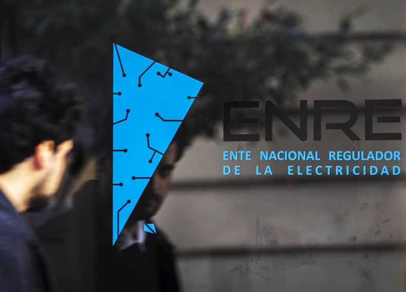 Energía: las incongruencias regulatorias de Javier Milei y Eduardo ...
