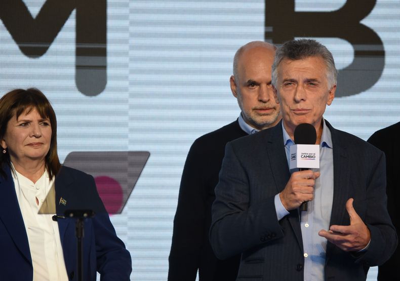 El factor Mauricio Macri: en el juego del Gato y el León, hay Pato ...