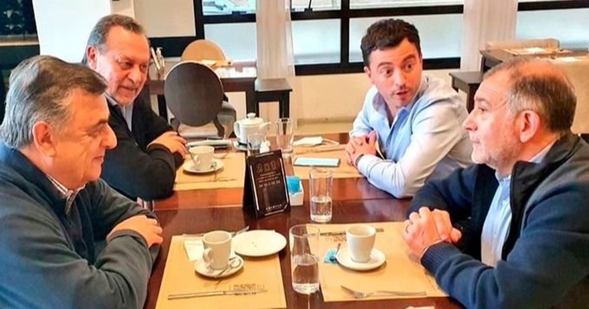 Jesús María, epicentro de la otra pelea de Rodrigo de Loredo y Mario Negri