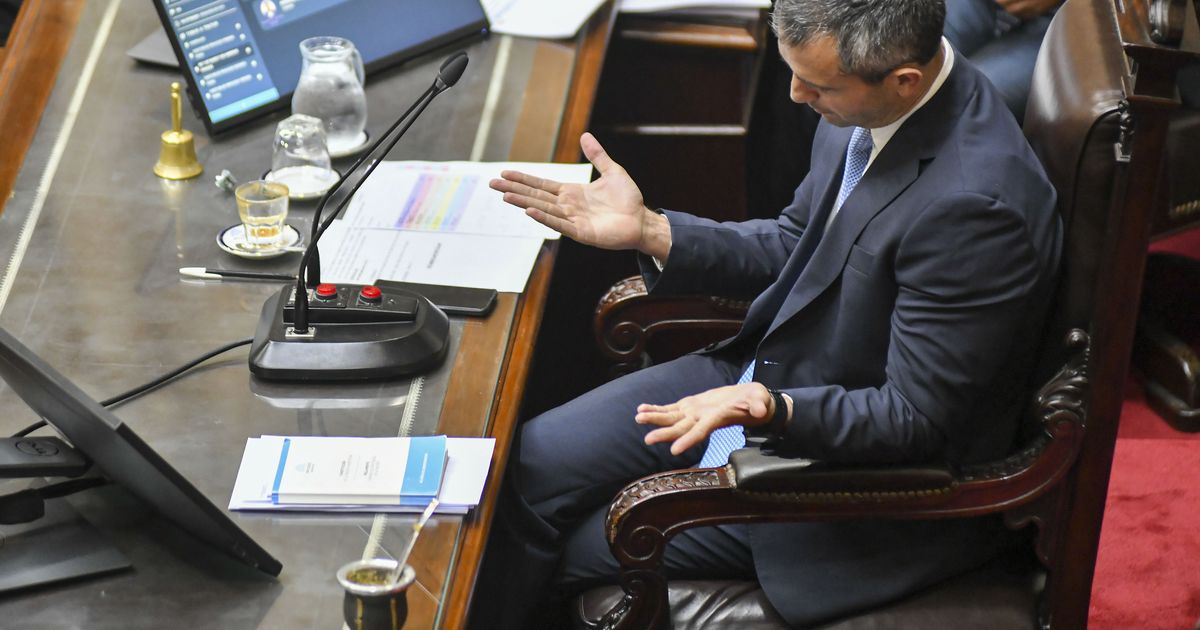 Una línea de tres le garantizó el primer triunfo a Martín Menem en la ...